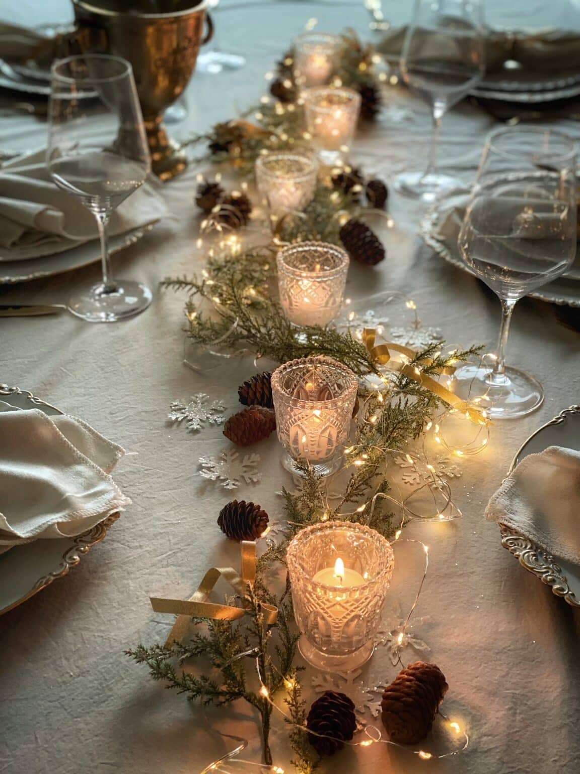 Christmas table setting ideas - on lakeshore drive