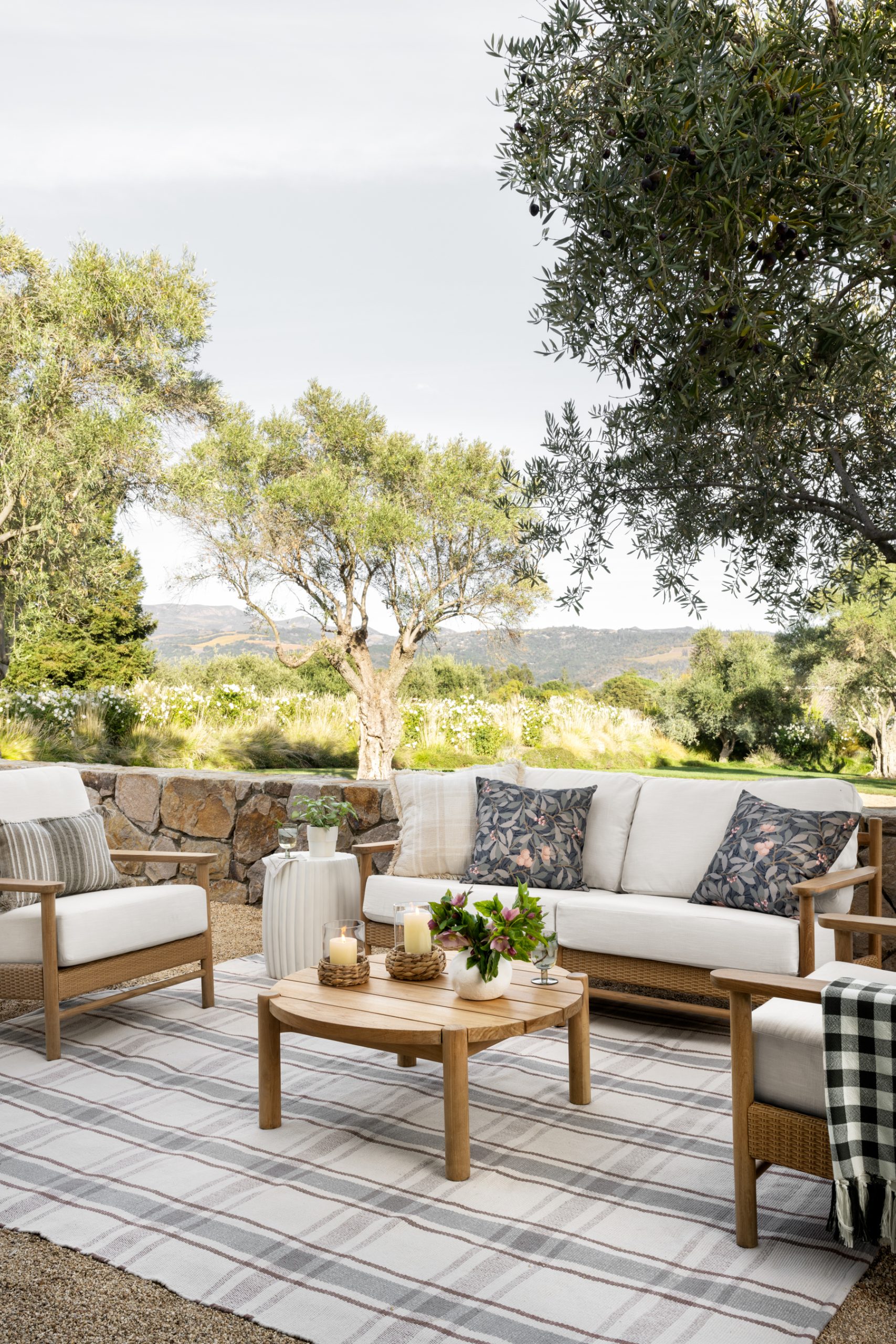 10 ways to transform your outdoor space - on lakeshore drive